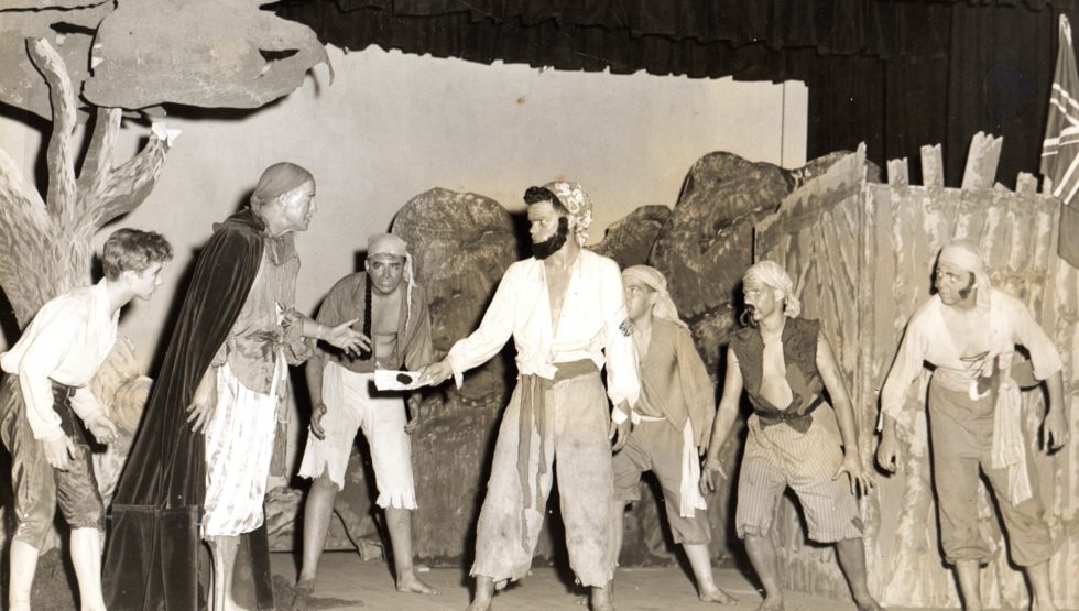 HOME | Cape Cod Theatre Company